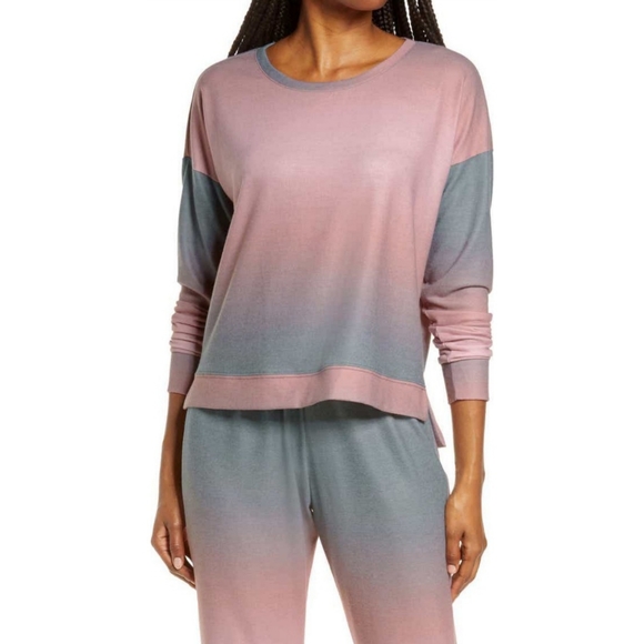 Onzie | Tops | Onzie Sweatshirt | Poshmark